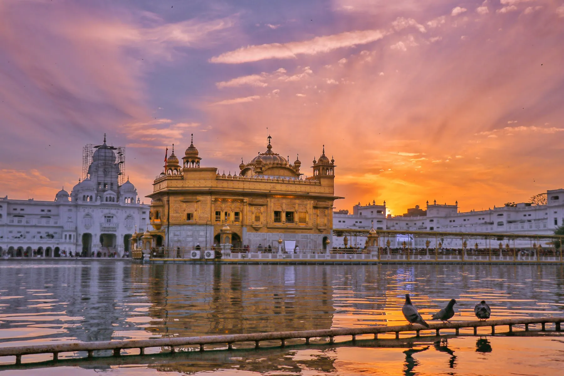 Golden Temple Sri Harmandir Sahib History Architecture Visitor